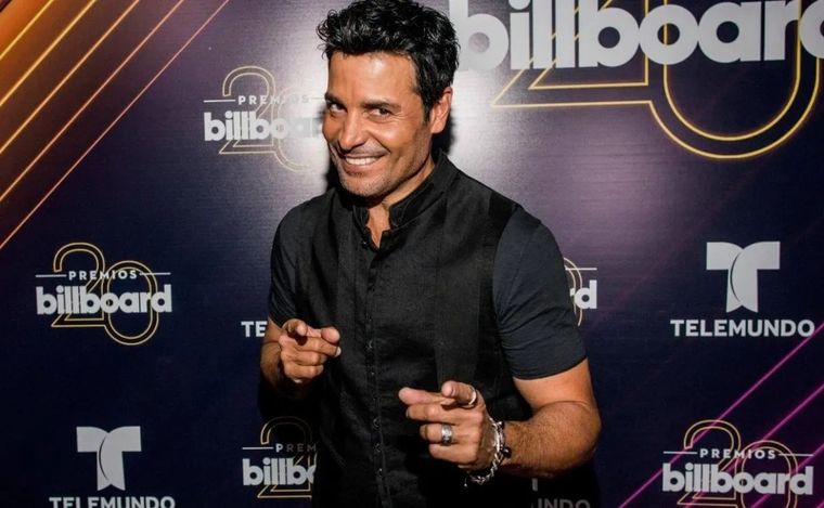 Chayanne despidió el año con broma incluida y preocupó a sus fans: qué dijo